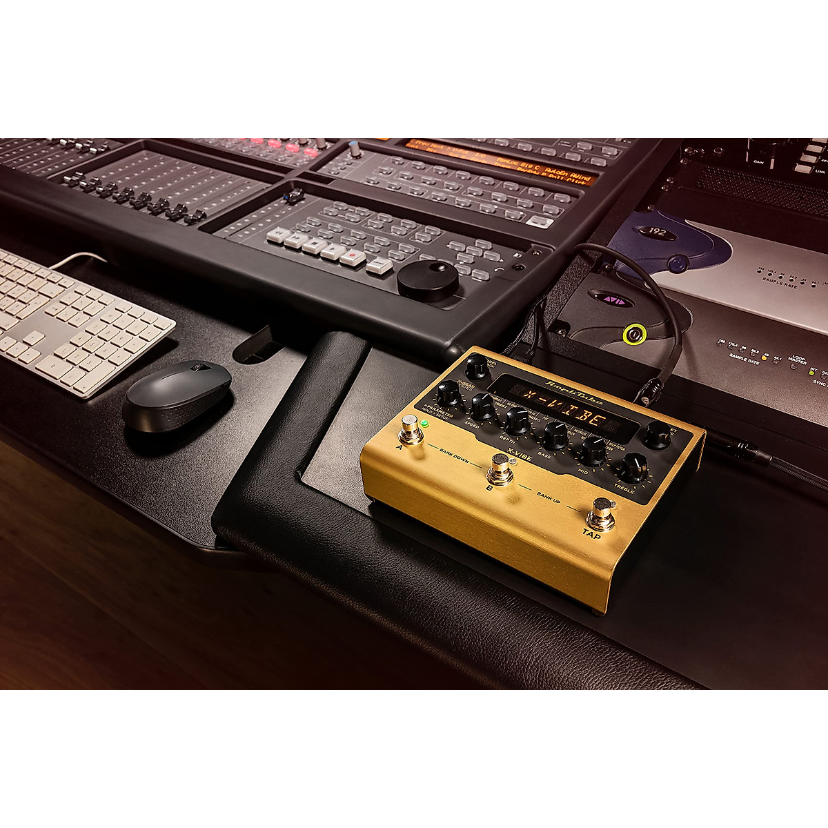 IK Multimedia AmpliTube X-VIBE Yellow Modulation Pedal, 16 iconic effects, true stereo, software integration