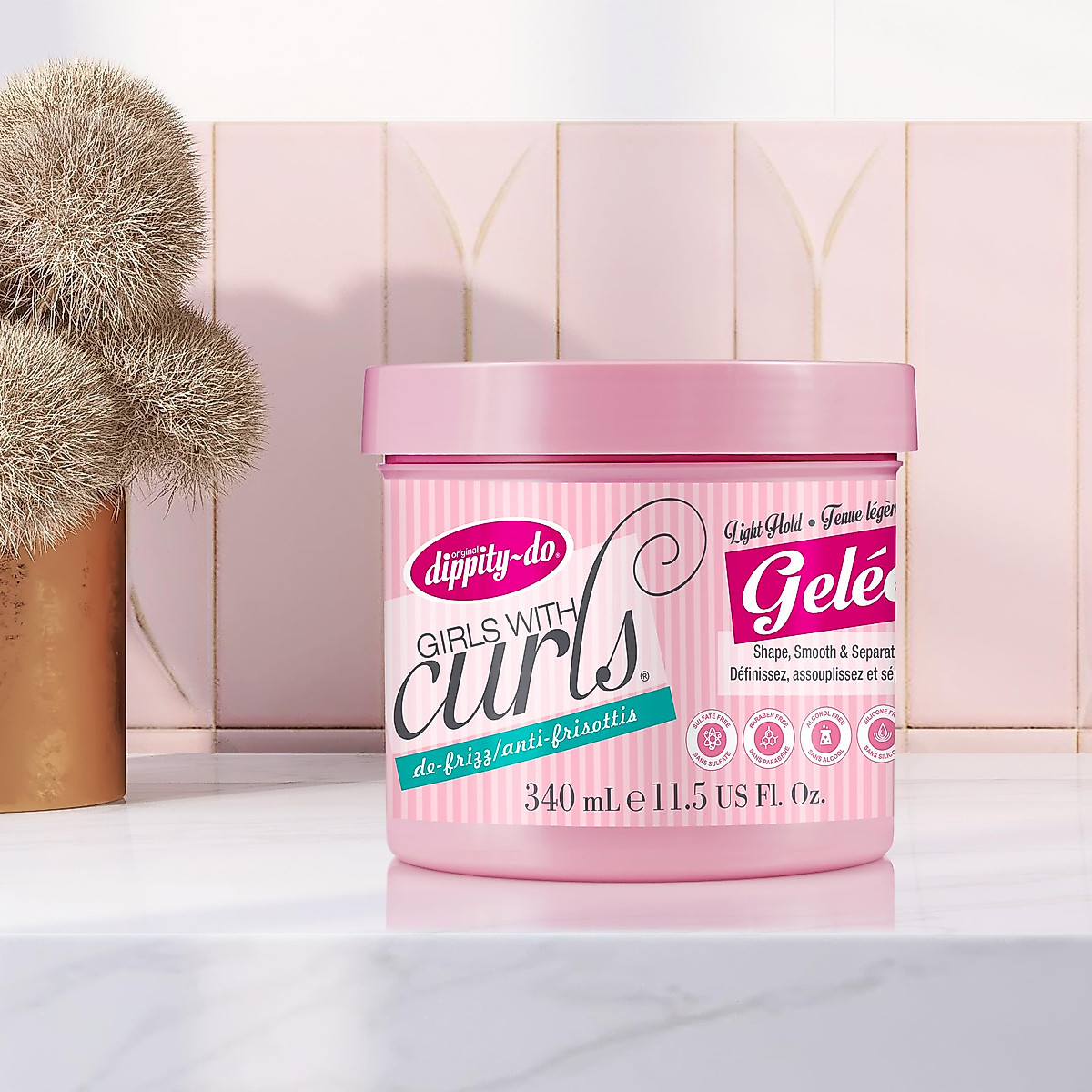 Dippity Do Girls with Curls Light Hold Gelee - Shape, Smoothe & Separate Your Curls - Formulated with Aloe, Vitamin E & Wheat Protein for Frizz-Free & Never Crunchy Curls - 340 mL/11.5 fl oz - 2 Pack