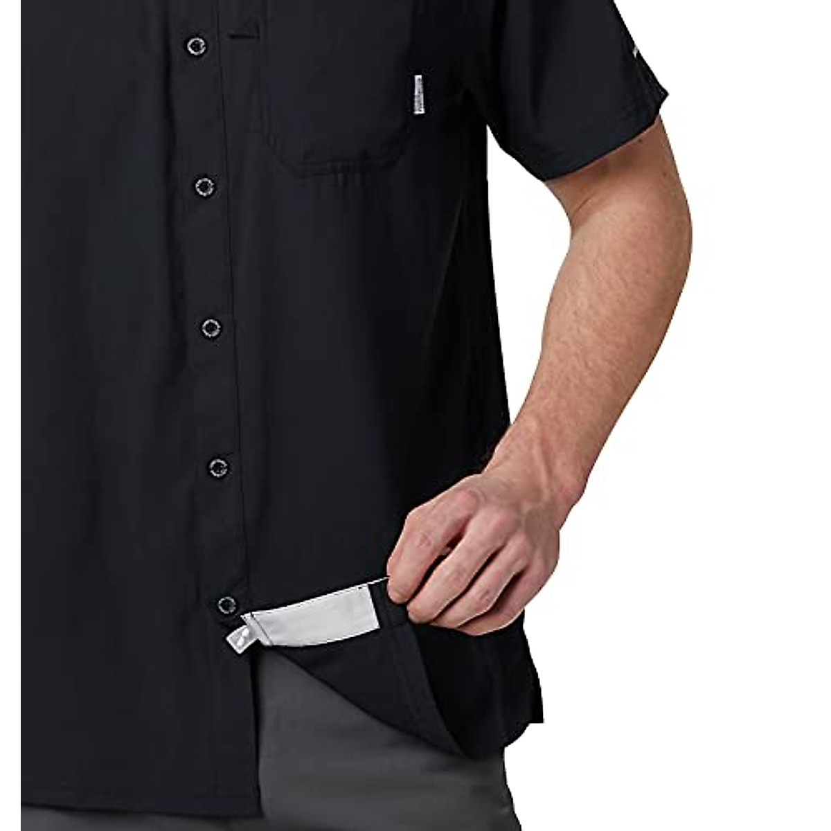 Columbia Men's Slack Tide Camp Shirt, Black, Medium