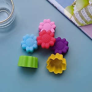 Silicone Cupcake Molds, 24Pcs Mini Flower Shape Silicone Baking Cups Cupcake Liners Reusable Muffin Cup Cake Pan for Cake Chocolate