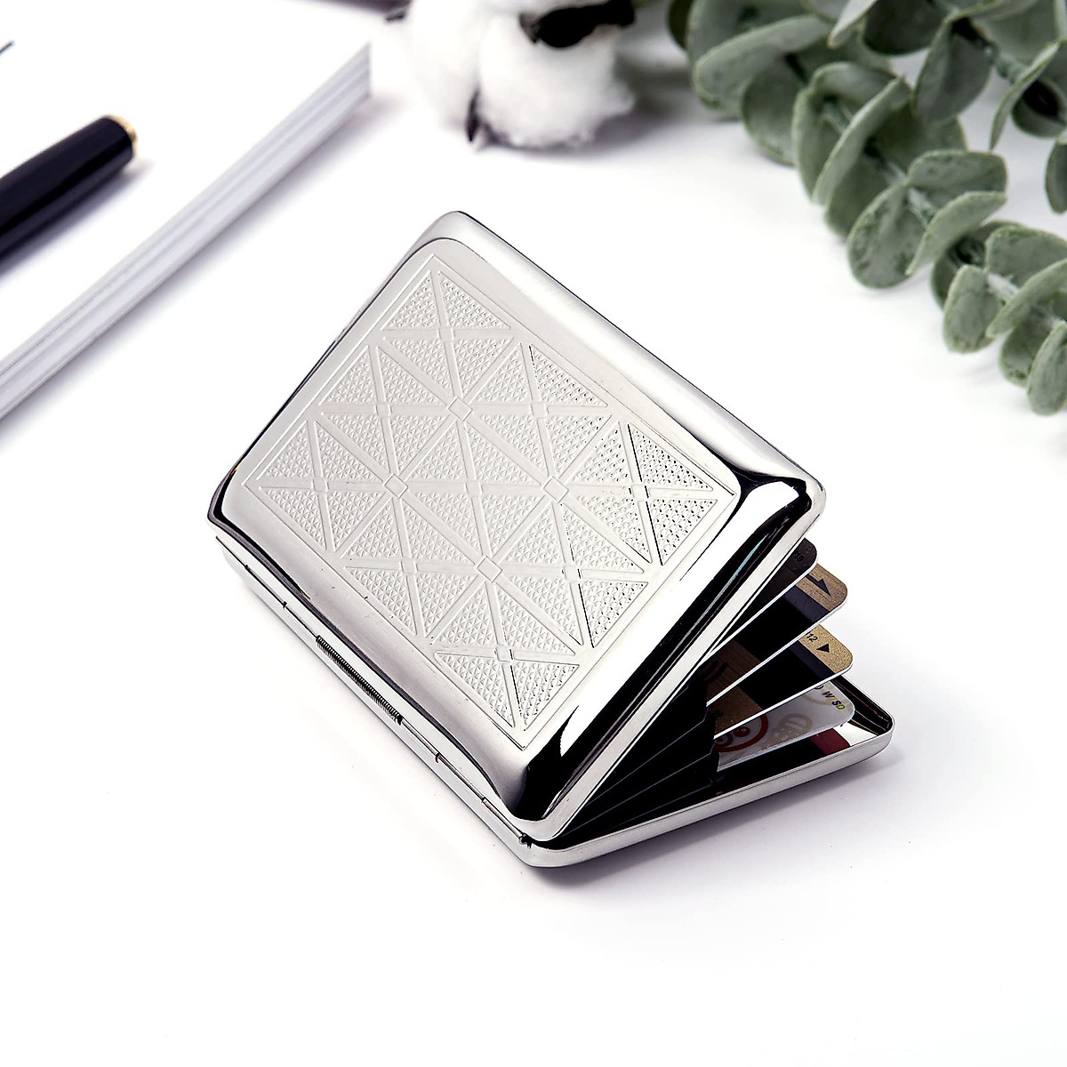 EYIDADAE RFID Credit Card Holder Protector Metal Credit Card Wallet Business Card Holder for Women and Men-Can Hold 5 Bank Cards (Silver)