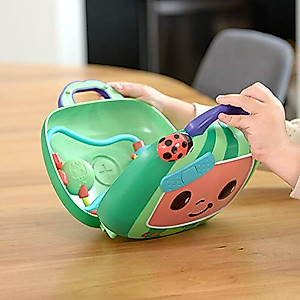 CoComelon Official Musical Checkup Case, Plays Clips from ‘Doctor Checkup’ Song – Includes 4 Themed Medical Doctor Accessories (Thermometer, Syringe, Stethoscope, and More) for Fun Role Play, Green