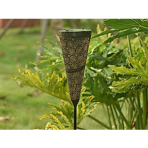 Solar Lights, Outdoor Garden Lanterns,Stake Lights Warm White, LED Waterproof Decorative Metal Light for Porch Garden Patio Backyard Courtyard Pathway 2 Pack