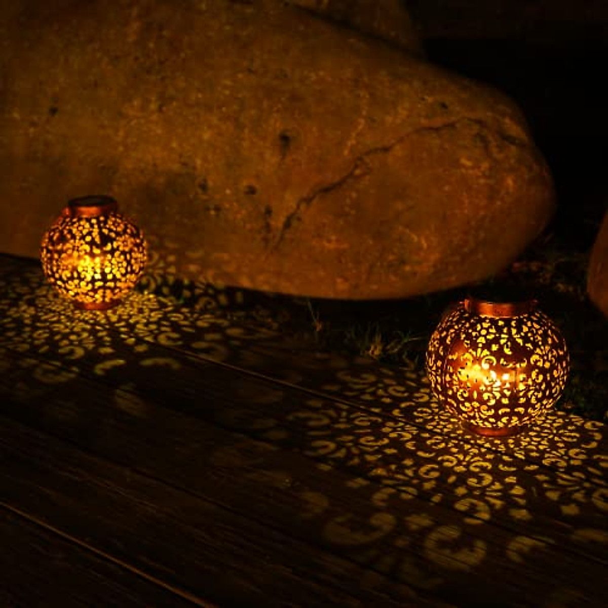 2 Pack Solar Lanterns Outdoor Waterproof Hanging, Solar Powered Lantern Warm White Retro Garden Lanterns, Hollowed-Out Metal Lantern Outdoor Decorative Lights for Yard, Lawn Porch Pathway, Landscape