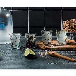 Silver Buffalo NB110864 Disney Nightmare Before Christmas Mini Glasses (4 Pack), Multicolor