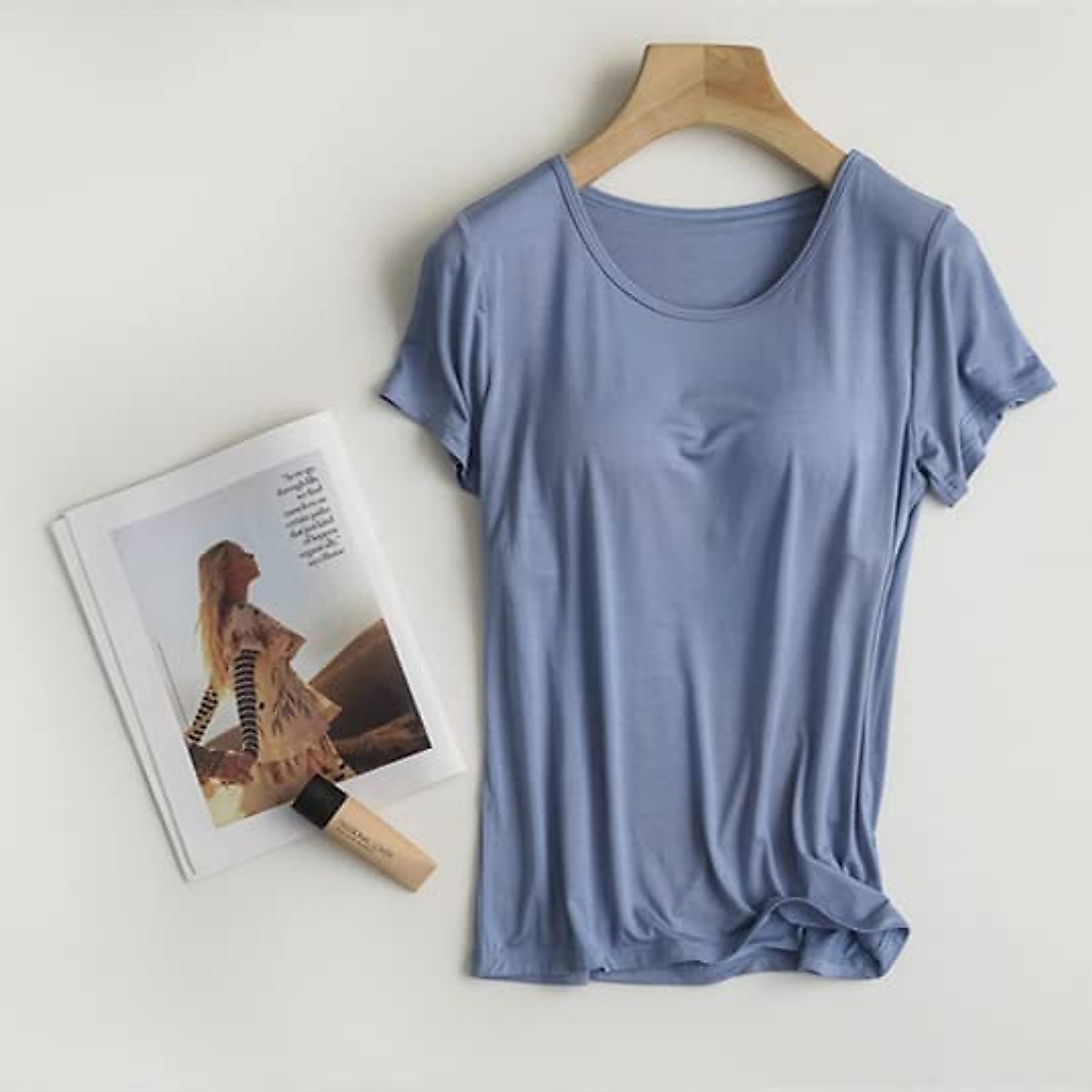 Womens Short Sleeve Shirt Built in Shelf Bra,Crew Neck Wireless Bra Padded Yoga Casual T-Shirt (as1, Alpha, 3X_l, Regular, Regular, Standard, Caramel Colour)