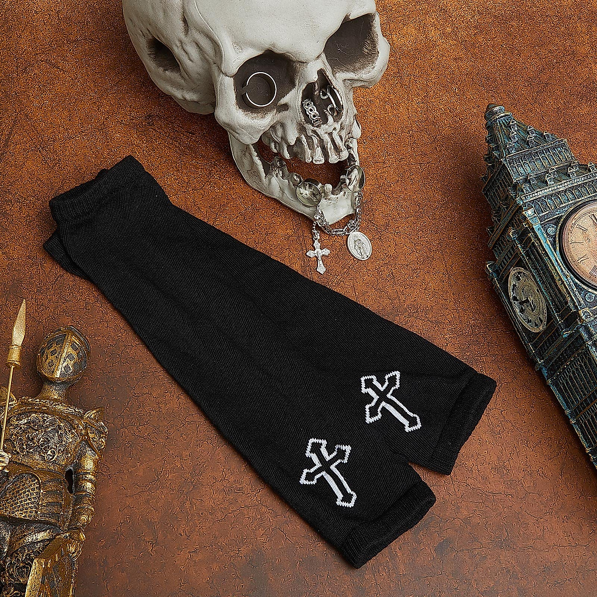 Women Goth Arm Sleeve Fingerless Goth Arm Warmers Cool Black Hip Hop Gloves Punk Chain Finger Rings Adjustable Gothic Rings Goth Accessories Y2k Aesthetic Jewelry One Size