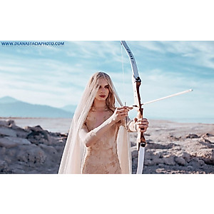 Southland Archery Supply Spirit 62" Recurve Wooden Bow Package (28 lbs, Right Hand)