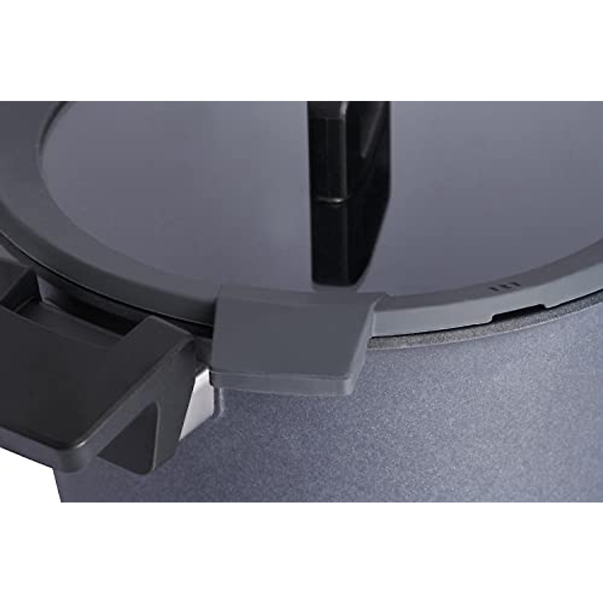 Woll Insert & Lid Concept Plus Diamond Reinforced Nonstick Stockpot with Silicone Insert and Lid, 8-Quart, 11-Inch Diameter, Gray