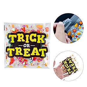 JOYIN 150 Pcs Halloween Cellophane Treat Bags, Halloween Clear Self Adhesive Cookie Bags Mini Candy Bags for Trick or Treat, Double Sided Halloween Bags for Kids Halloween Party Favor Supplies