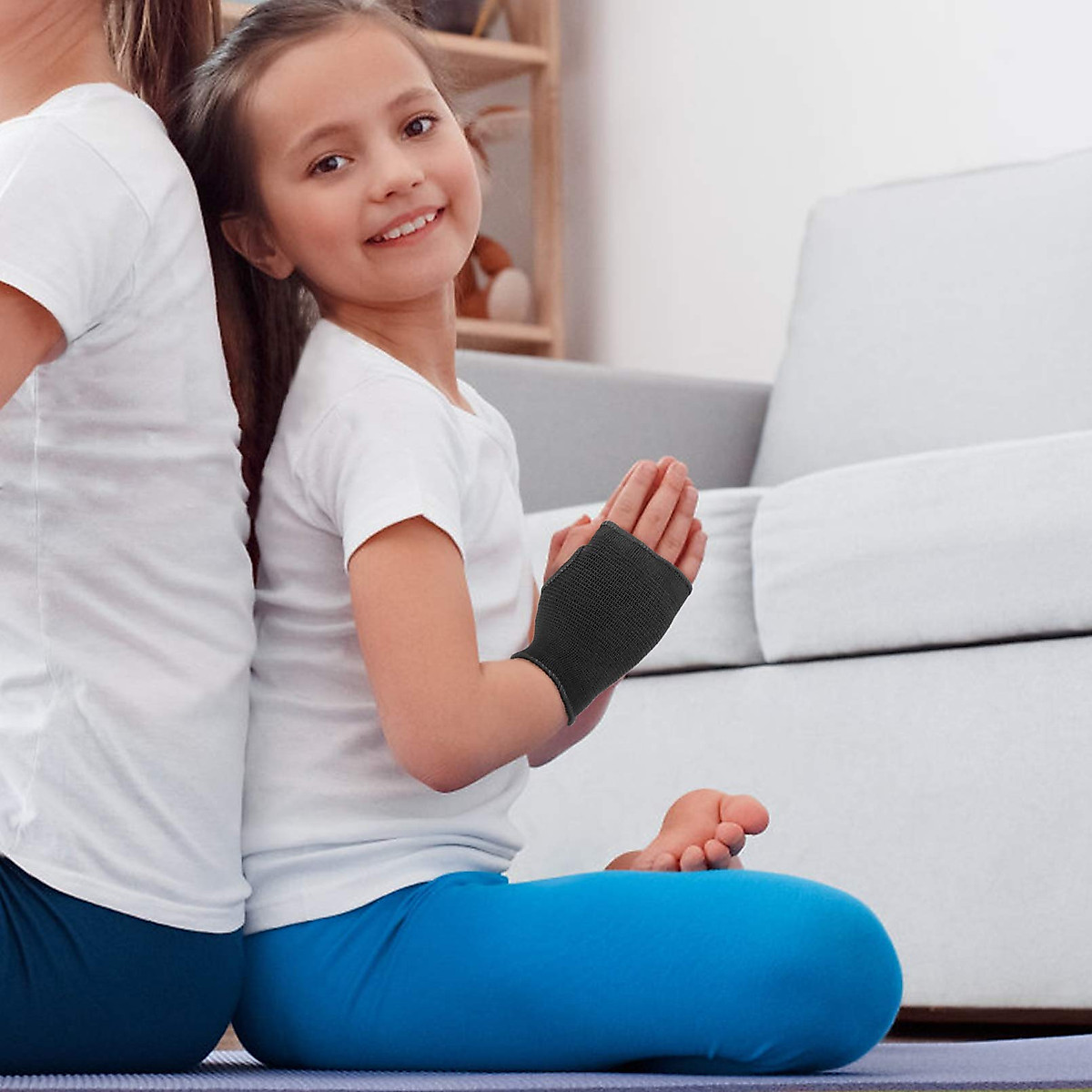 Luwint Kids Hand Wrap - Knitted Palm Sleeve Wrist Brace Hand Protection Support for 8-14 Years, 1 Pair Black