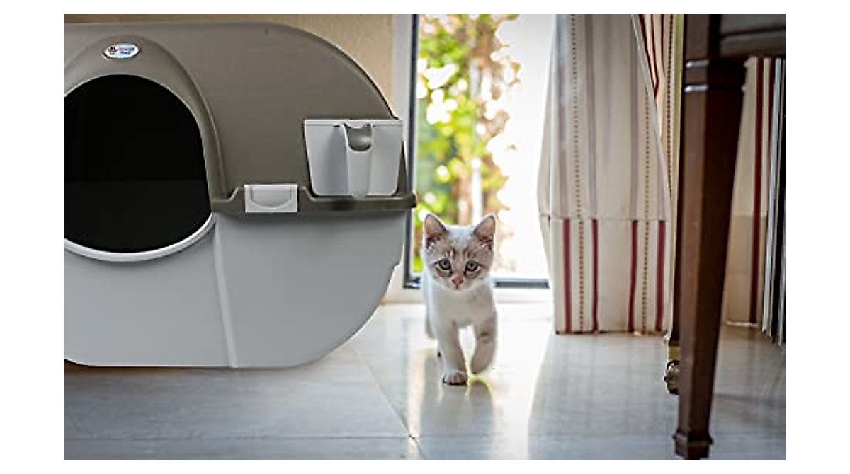 Omega Paw Self Cleaning Litter Box - Easy Waste Disposal