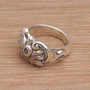 NOVICA Artisan Handmade Sterling Silver Band Ring Rooster from Indonesia Cocktail Animal Themed Bird [ring Front 0.5 in L x 0.9 in W x 0.2 in H Band Width 3 mm W] ' Ayam Jago'
