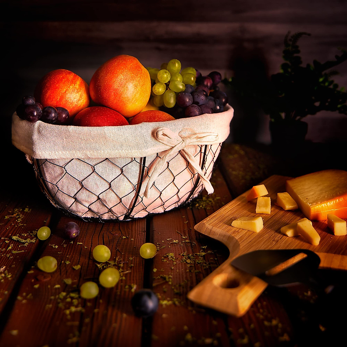 Gift Basket Empty to Fill- Sturdy Metal Fruit Basket with Additional Clear Wrapping Bags and Pull-Bows, Durable Black Wire Fruit Basket With Lining for Gifts and Storage, DIY Gift Basket