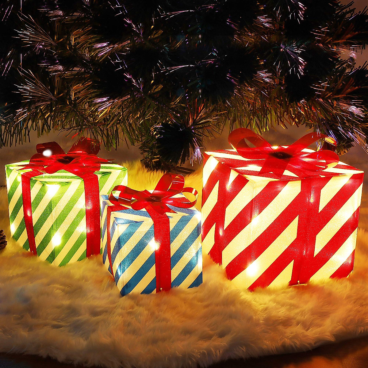 ATDAWN Set of 3 Lighted Gift Boxes Christmas Decorations, Pre-lit Light Up Present Boxes with Red Green and Blue Stripe for Christmas Indoor Home Outdoor Yard Lawn