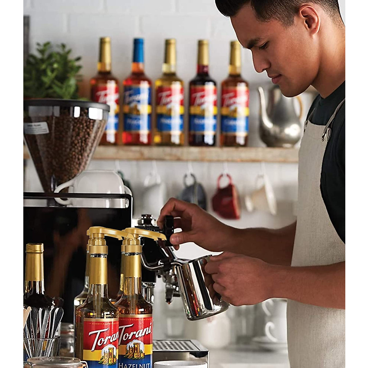 Torani Pomegranate Syrup with Little Squirt Syrup Pump, 750ml 25.4 Ounces