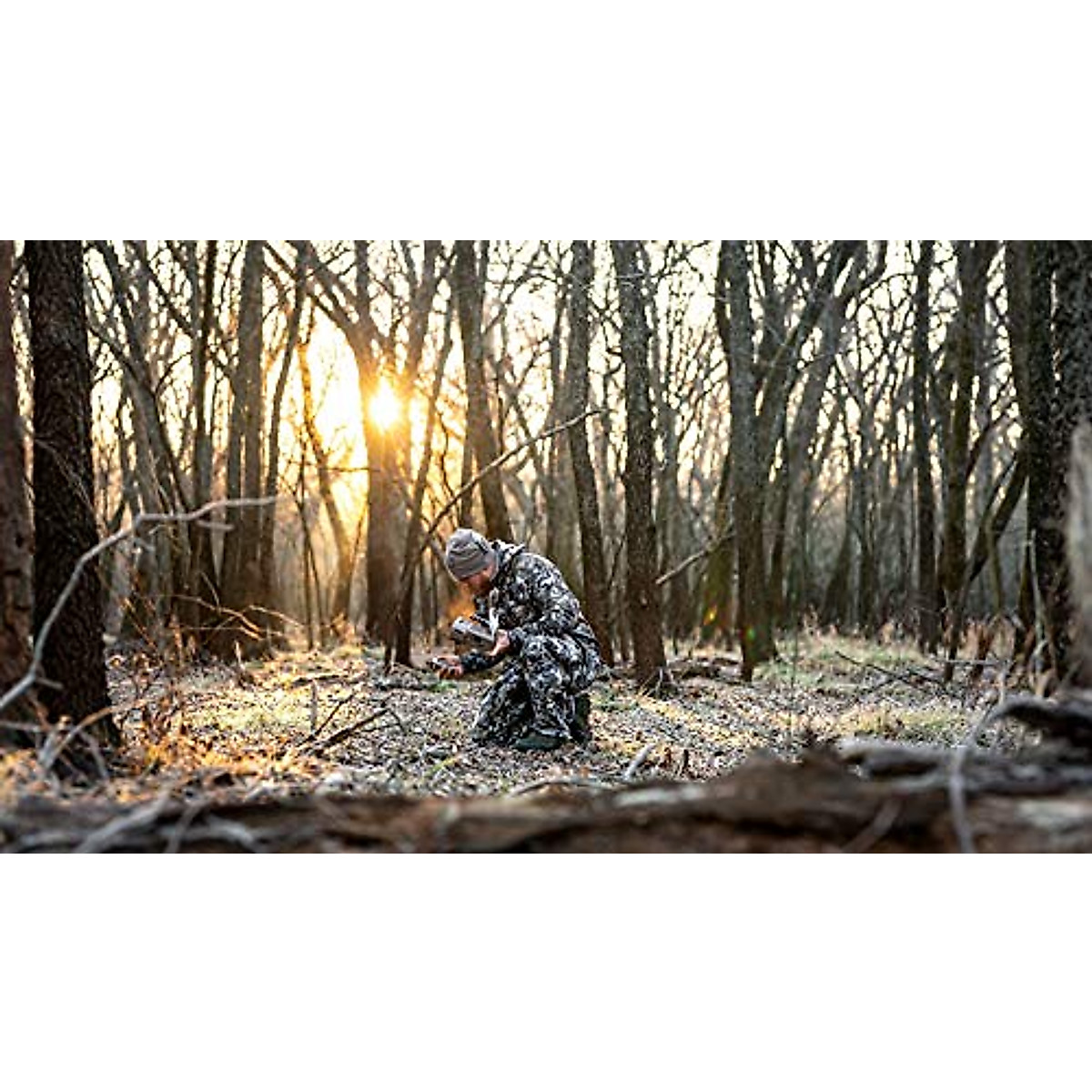 Lucky Duck Rebel Predator Electronic Caller with Decoy