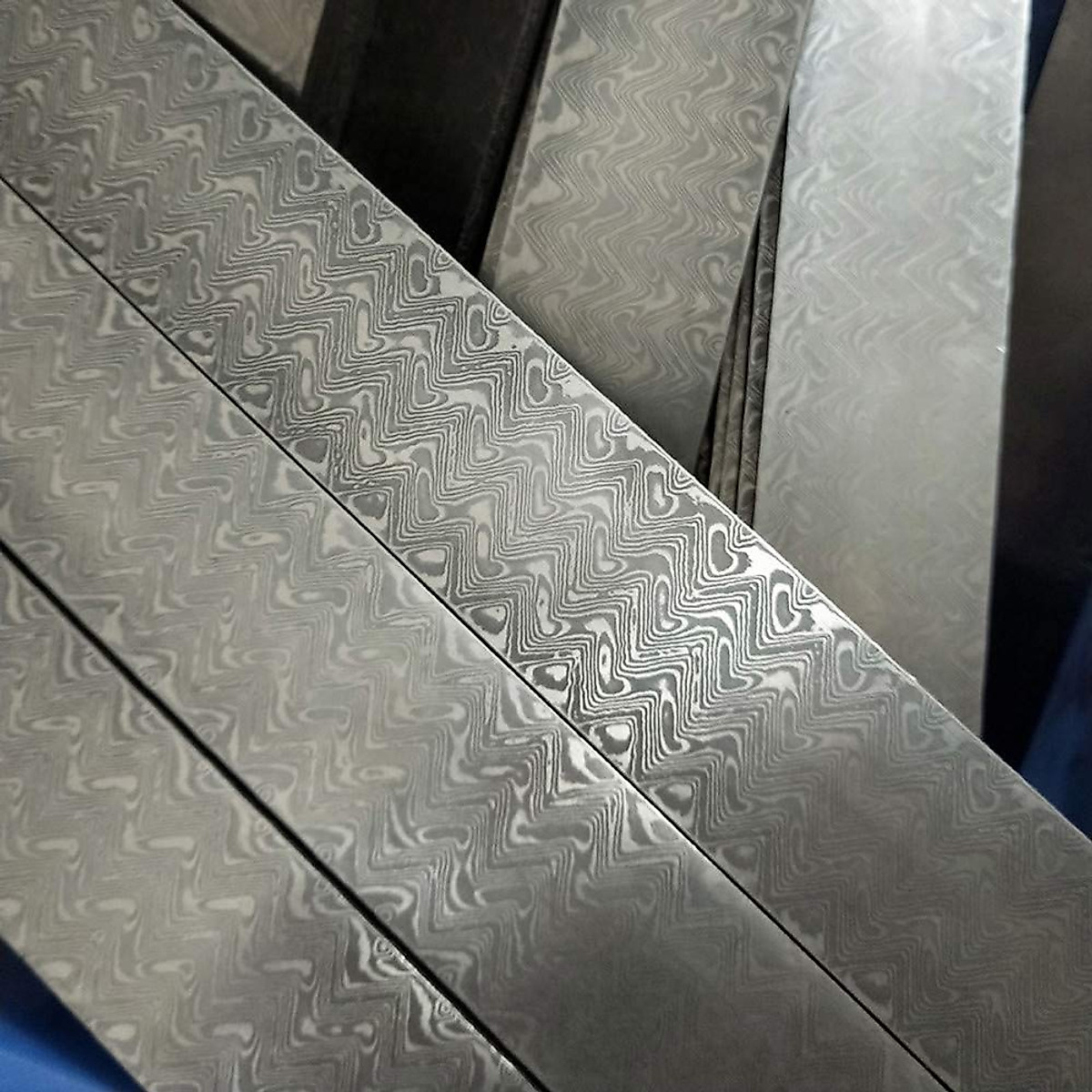 Aibote VG10 Custom Handmade Damascus Stainless Steel Bar Wave Pattern Blank Blade Billet for Knife Making|Jewelry Making|Cutlery Making and for Other Making Purpose (8.7"x1.18"x0.118")