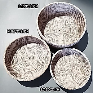 AMOLOLO 3Packs Wash White Round Rattan Bowl Basket,White Decorative Handmade Wicker Basket Tray with 4 Inch Deep Wall, Decorative Woven White Bread Basket Fruit Bowl Key Holder Table Centerpiece