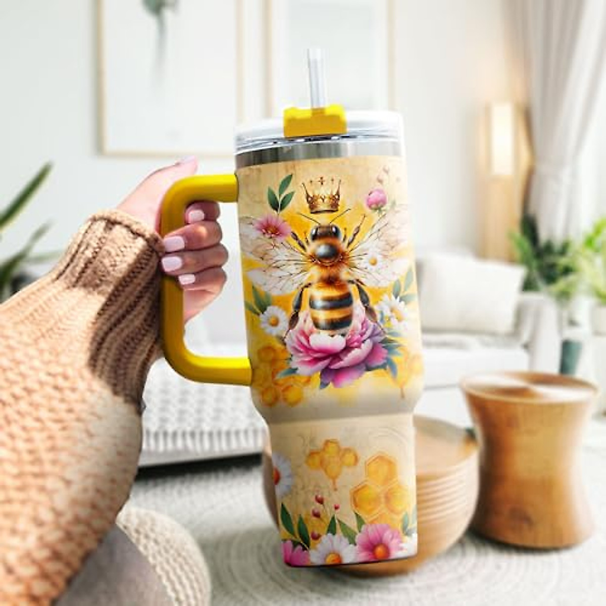 99OWL Tumbler 40 Oz With Handle Lid And Straw, Queen Bee Crown Floral, Bee Gifts, Flower Tumblers Handle Daisy Yellow, Bee Double Wall Vacuum Floral Coffee Hot And Iced Yellow