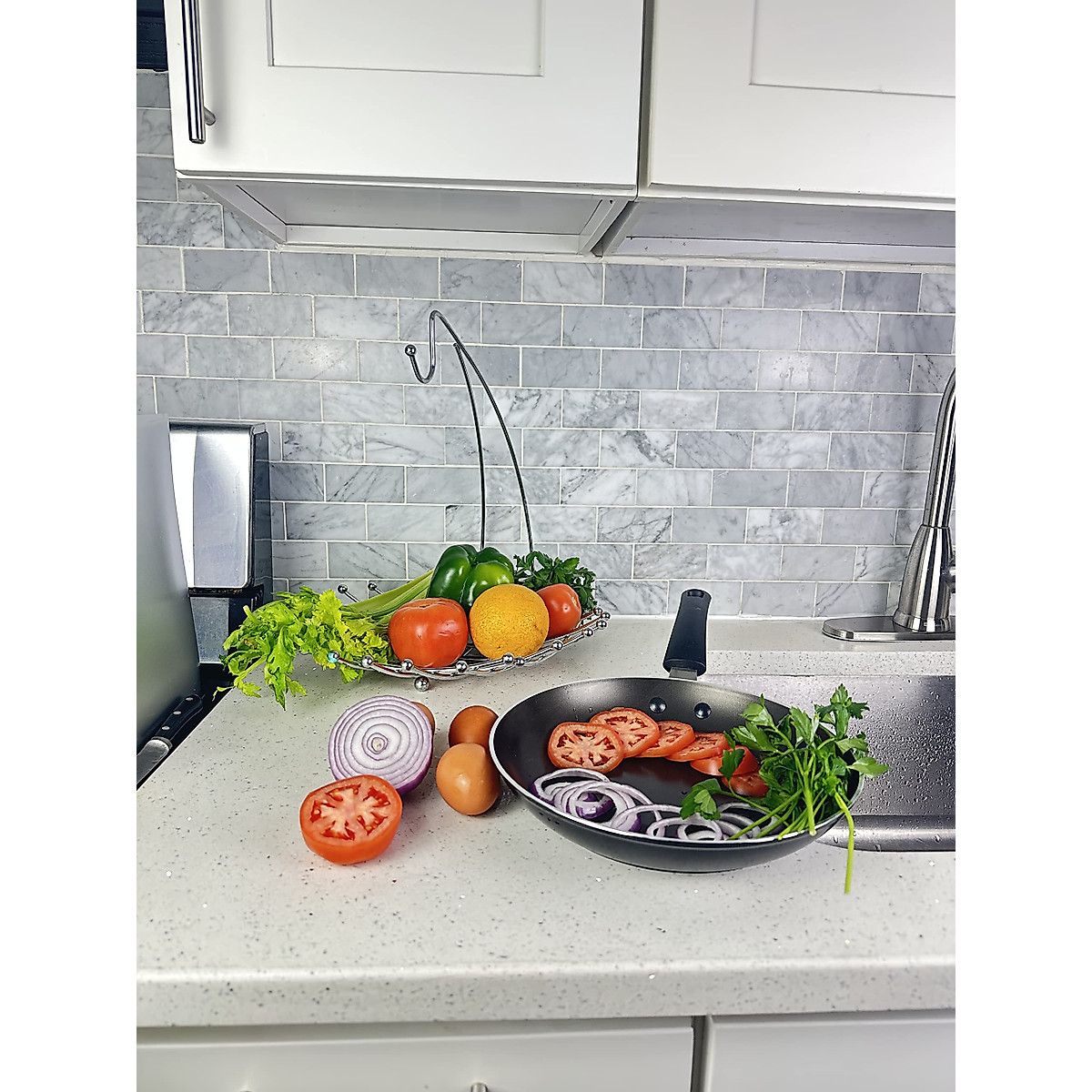 Berkley and Jensen Commercial Grade Non Sticking Frying Pan Set Of 3 (8inch , 10inch , 12inch )