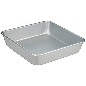Wilton Performance Aluminum Square Cake and Brownie Pan, 8-Inch, Silver