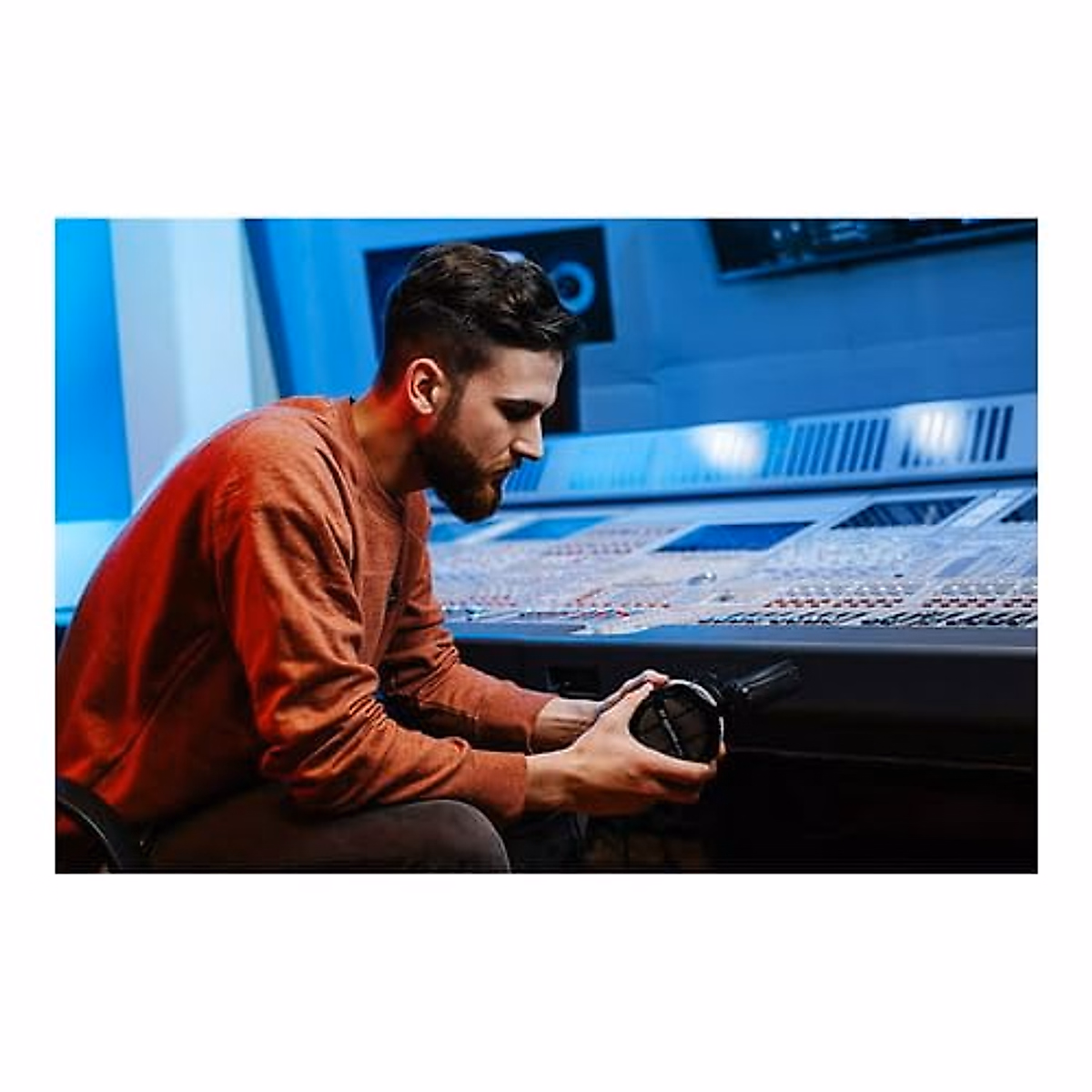 beyerdynamic DT 990 PRO Over-Ear Studio Headphones in black. Open construction, wired (Renewed)