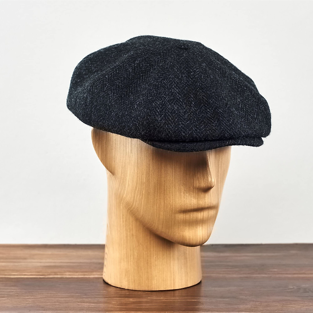 Sterkowski Men's Newsboy Cap | Anthracite Herringbone Tweed Cap with Cotton Lining | Unisex Outdoor HAT for Adults - 58 cm