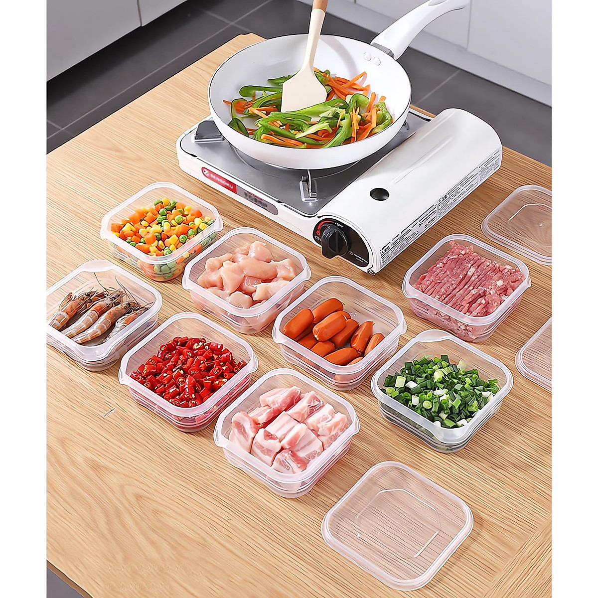 Iwinna Food Storage Containers with Lids, Plastic Fridge Organizer Clear Bins, 350ml Sealed Food Containers, Reusable Takeaway Kitchen Freezer Storage Boxes, 10pcs