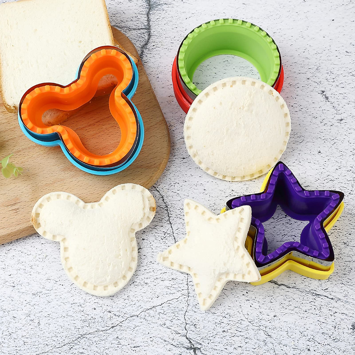 Sandwich Cutter and Sealer Set Cookie Cutters Vegetable Fruit Cutter Sandwich Cutter Cookie Stamps Mold Baking Supplement