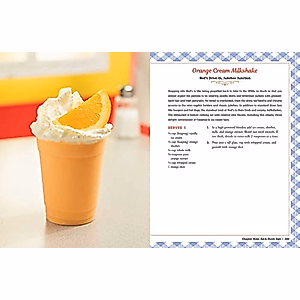 The Unofficial Dollywood Cookbook: From Frannie's Famous Fried Chicken Sandwiches to Grist Mill Cinnamon Bread, 100 Delicious Dollywood-Inspired Recipes! (Unofficial Cookbook)