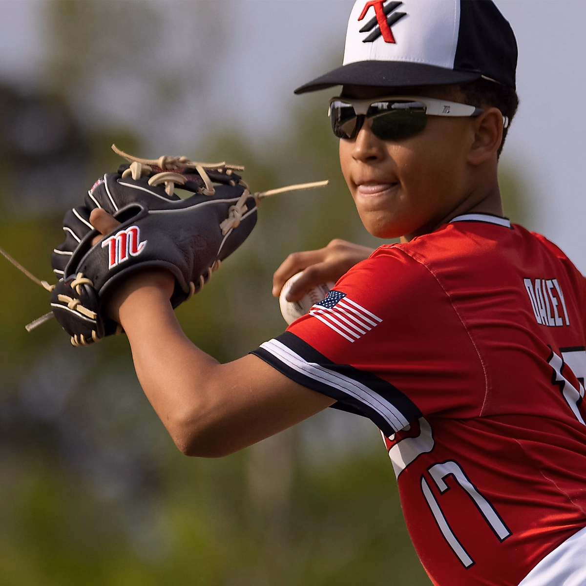 Marucci Acadia M-Type Baseball Glove Series, 42A2 11.25" I-Web Right Hand Throw