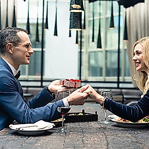 Father's Day Wrapping Paper,6 Folded Sheets Red Heart Plaid Love Heart Gift Wrapping Paper Wife Mother Couple Female Girl Gift Wrap Paper Wedding Anniversary Birthday Valentine's Day,20 x 28 inches