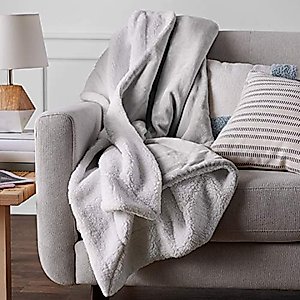 Amazon Basics - Ultra-Soft Micromink Sherpa Throw Blanket, Full/Queen, Grey