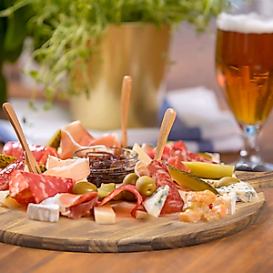 KITEISCAT Acacia Wood Round cutting board with handle 16” x 12”– Round Pizza Paddle & Cutting Serving Board for Home Baking, Cheese, Fruits, Vegetables, Bread, Charcuterie