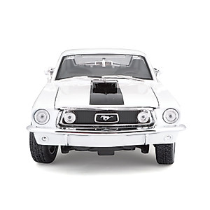Maisto 1968 Ford Mustang GT Cobra Jet Hard Top 1/18 Scale Diecast Model Vehicle Blue