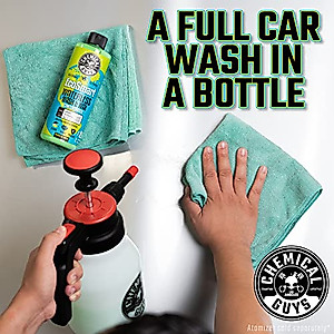 Chemical Guys WAC_707 EcoSmart Hyper Concentrated Waterless Car Wash and Wax (1 Gal) and Acc_130 Professional Chemical Resistant Heavy Duty Bottle and Sprayer (32 oz)