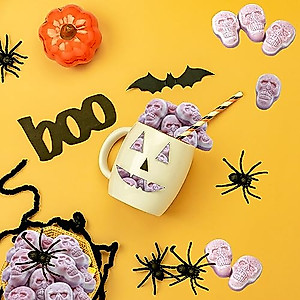 Fruidles Gummy Skulls Halloween Candy, Trick-Or-Treat Party Bag Fillers, Party Favor (Half-Pound