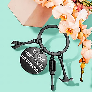 Dad Gifts Keychain Father's Day Gift for Dad Birthday Christmas Wedding Anniversary Thanksgiving Gifts for Father from Son Daughter,Hammer Key Chain from Kids to Father Keychain,Best Dad Ever Keychain