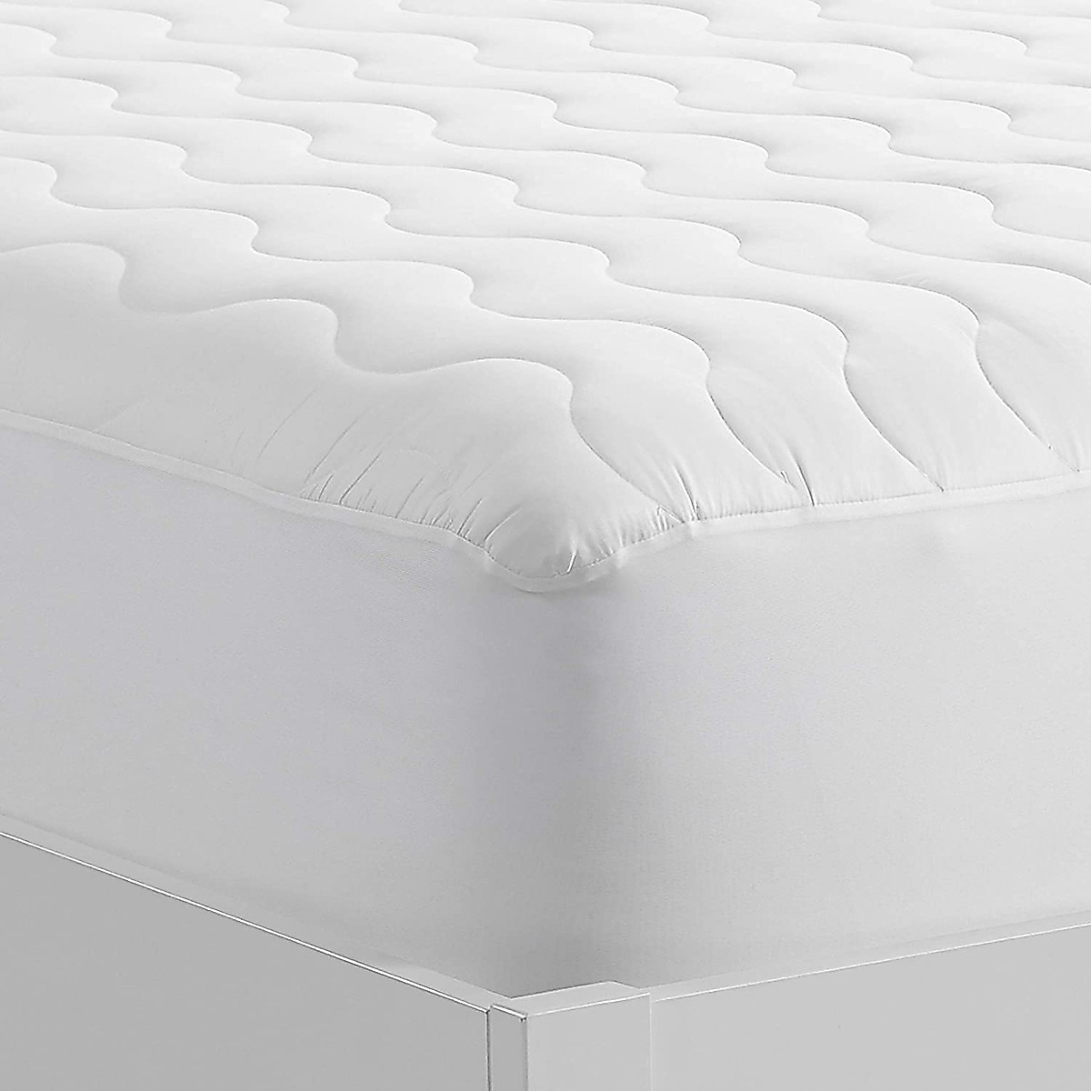 SERTA Air Dry Basic Microfiber Fill Cooling Fitted Mattress Pad Cover, Full, White