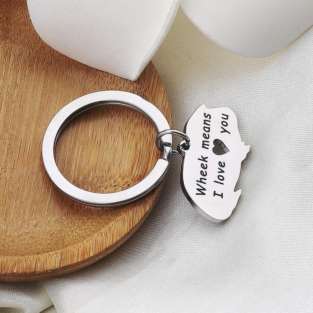bobauna Guinea Pig Lover Gift Wheek Means I Love You Keychain Guinea Pig Jewelry Animal Lover Gift (Wheek Means I Love You)