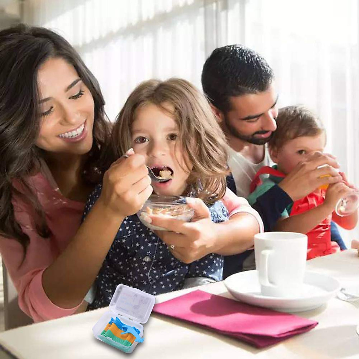 FAMILIFE Floss Picks, 120 Pcs Kid's Dental Floss Cleaner Without Fluoride, Tooth Pick Flossers with 4 Travel Handy Cases, Helps to Fight Tooth Decay and Keep Your Kids’ Teeth Clean, for Family