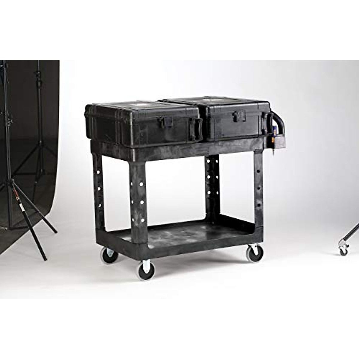 Rubbermaid Commercial Products 2-Shelf Utility/Service Cart, Medium, Flat Shelves, Ergonomic Handle, 500 lbs. Capacity, for Warehouse/Garage/Cleaning/Manufacturing (FG452500BLA)