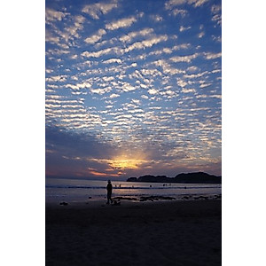 Pentax K-30 16 MP CMOS Digital SLR 18-135 WR Lens Kit Black [International Version, No Warranty]