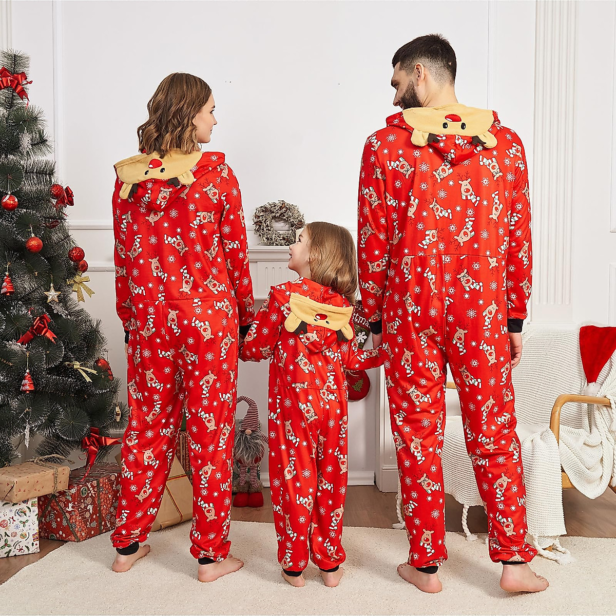 Neufigr Family Christmas Pajamas Matching Sets, Xmas PJs Mathching Set, Holiday Family Sleepwear Sets Long Sleeves and Pants Outfits(E916779)