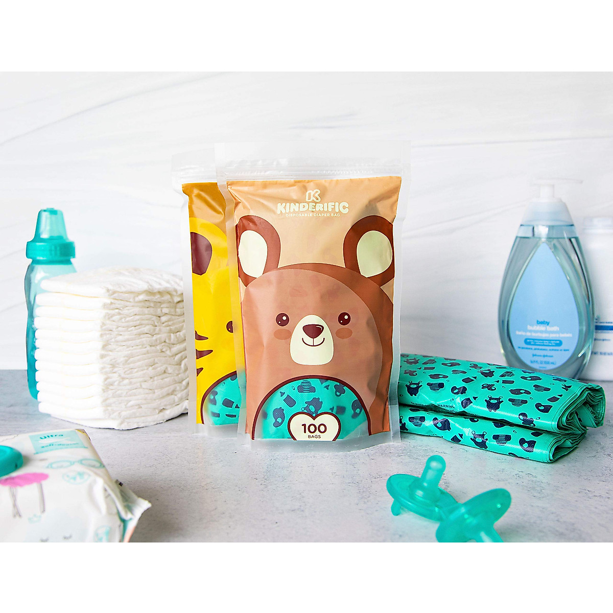 Disposable Diaper Bags, by Kinderific, Nappy Bags, Fresh Scent, Packed in 4 Resealable Ziploc Bags, Perfect Waste Bag for Dog Poop, Easy Tie Sack, 400 Bags