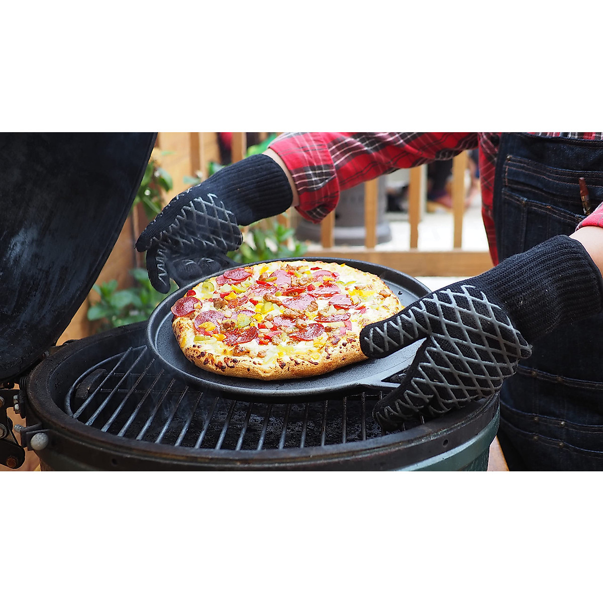 PitMaster King Cast Iron Pizza Stone 4-Pk Complete Kit