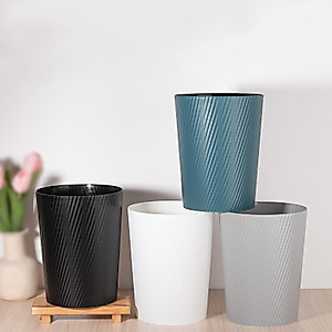 UUJOLY Small Trash Can Wastebasket Garbage Can Container Bins for Bathrooms, Laundry Room, Kitchens, Offices, Kids Rooms, Dorms (White)