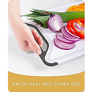 Cutting Boards for Kitchen - Plastic Cutting Board Set of 3, Dishwasher Safe Cutting Boards with Juice Grooves, Thick Chopping Boards for Meat, Veggies, Fruits, Easy Grip Handle, Non-Slip (Black)
