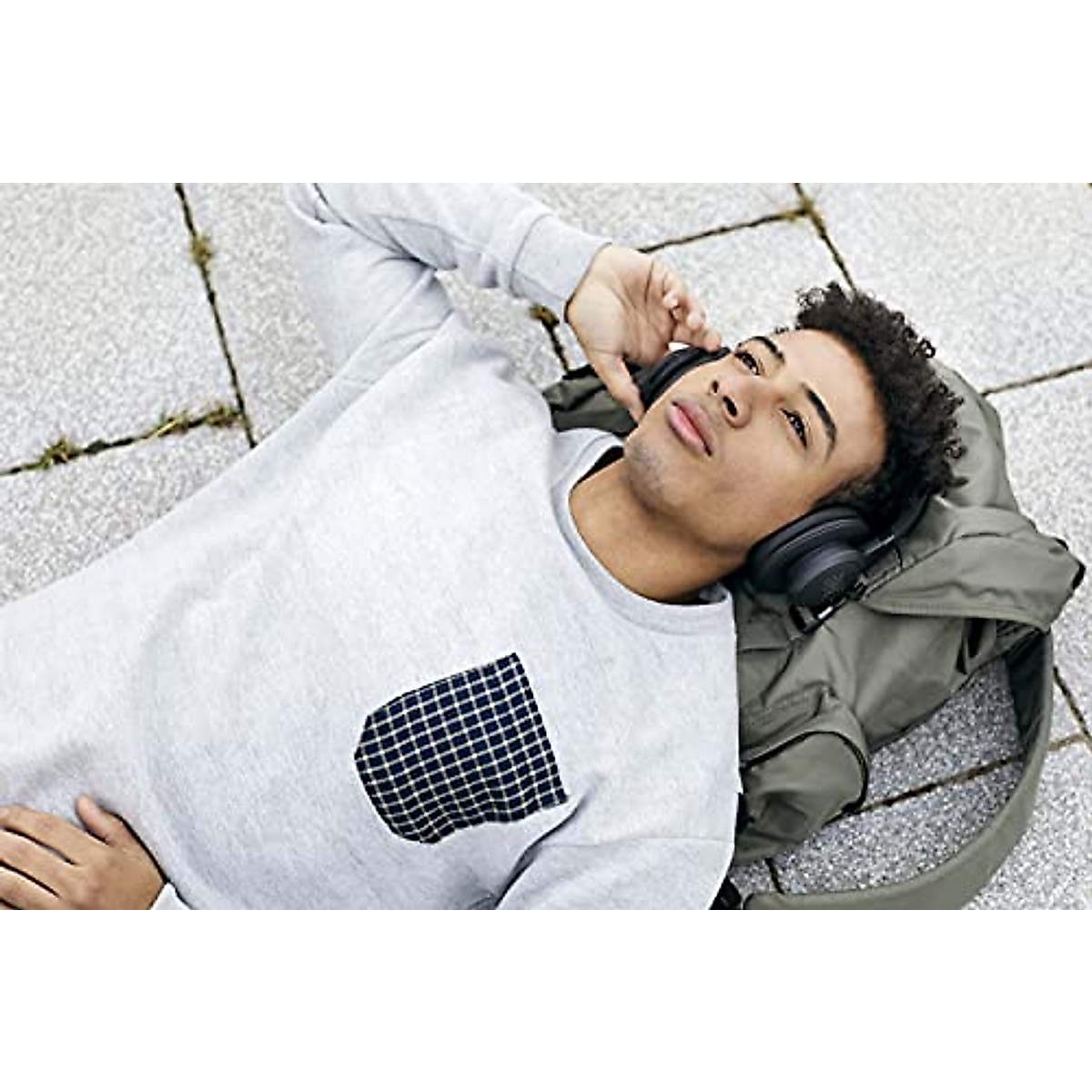 JBL LIVE 500BT - Around-Ear Wireless Headphone - Black